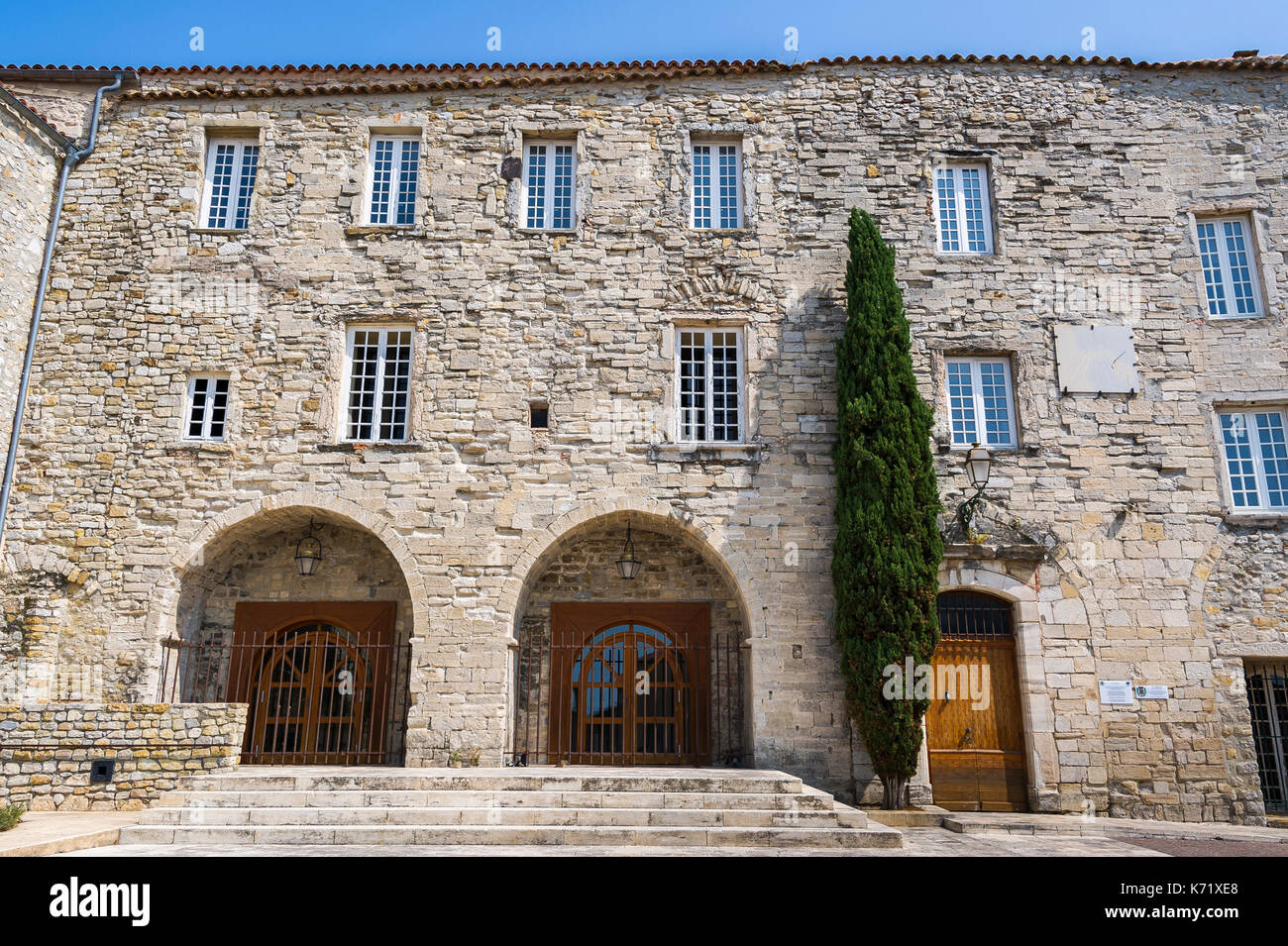VILLAGE MEDIEVAL DU CASTELLET, VAR 83 FRANCE Stock Photo - Alamy