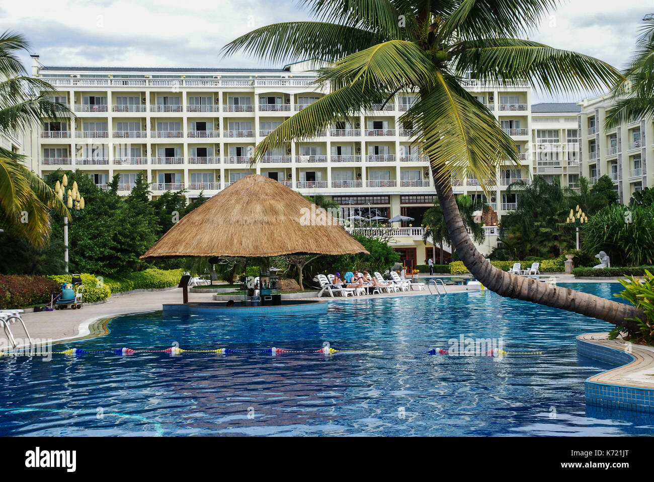 Sanya, Sanya, China. 14th Sep, 2017. Yalong Bay is a 7.5 kilometres (4. ...