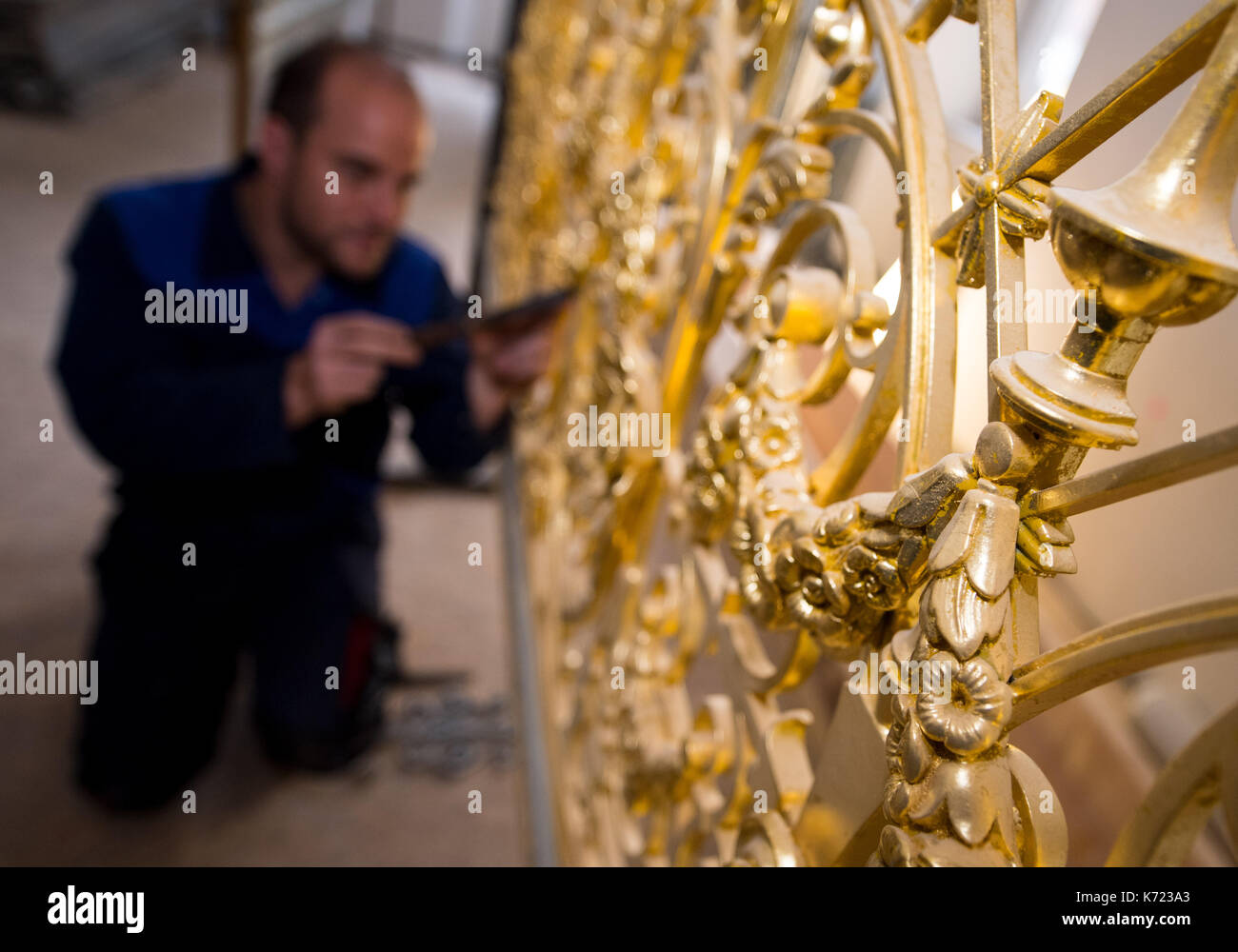 Chamber of handicrafts hi-res stock photography and images - Alamy