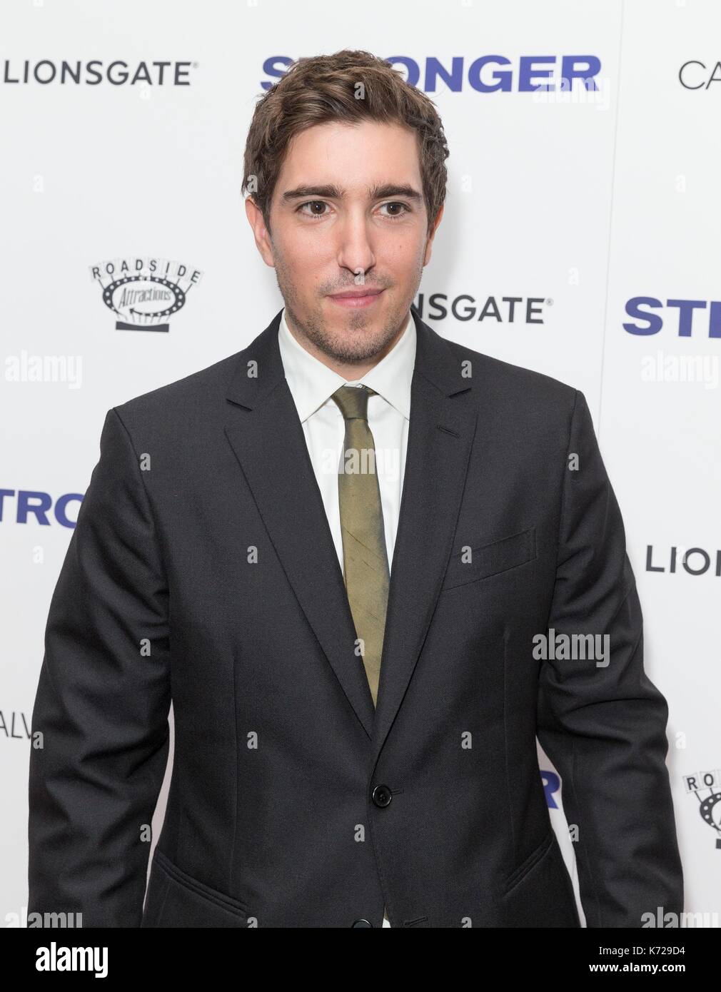 Jeff bauman hi-res stock photography and images - Alamy