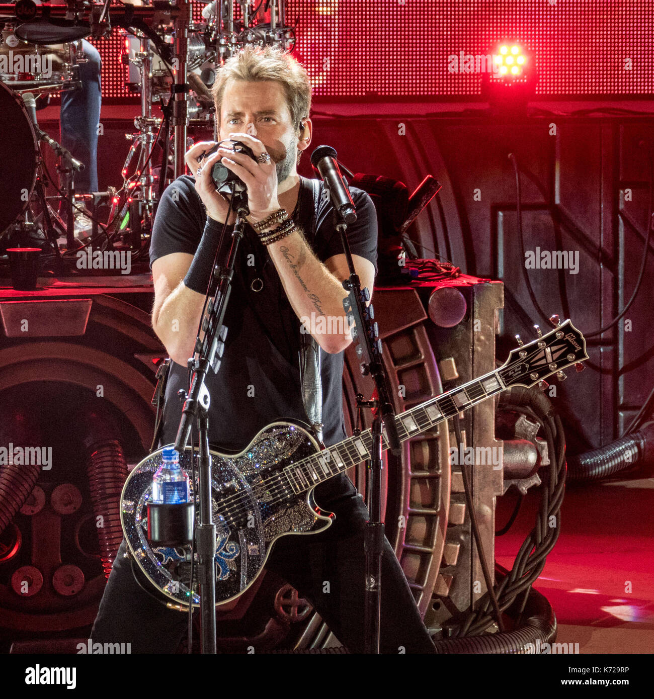 Nickelback 2017 hi-res stock photography and images - Alamy