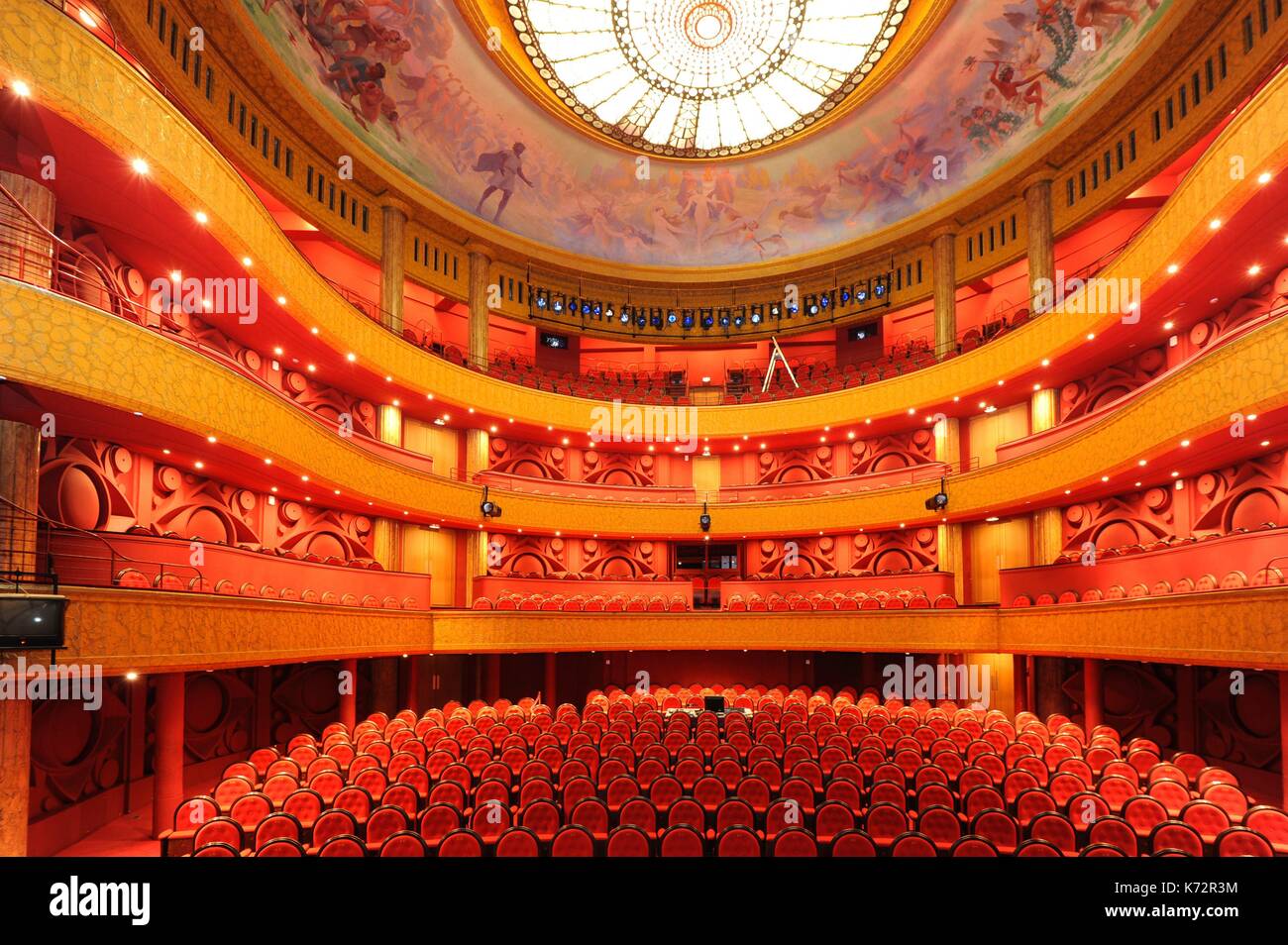 Reims opera house hi-res stock photography and images - Alamy