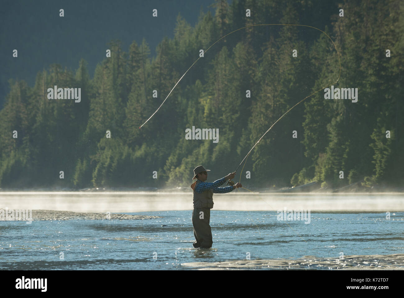 Man throwing phone hi-res stock photography and images - Alamy