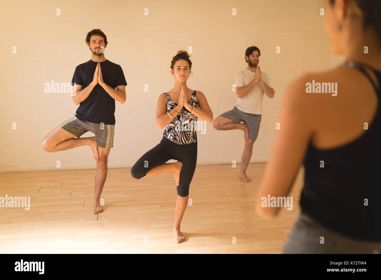 Doing Tree Pose High Resolution Stock Photography and Images - Alamy