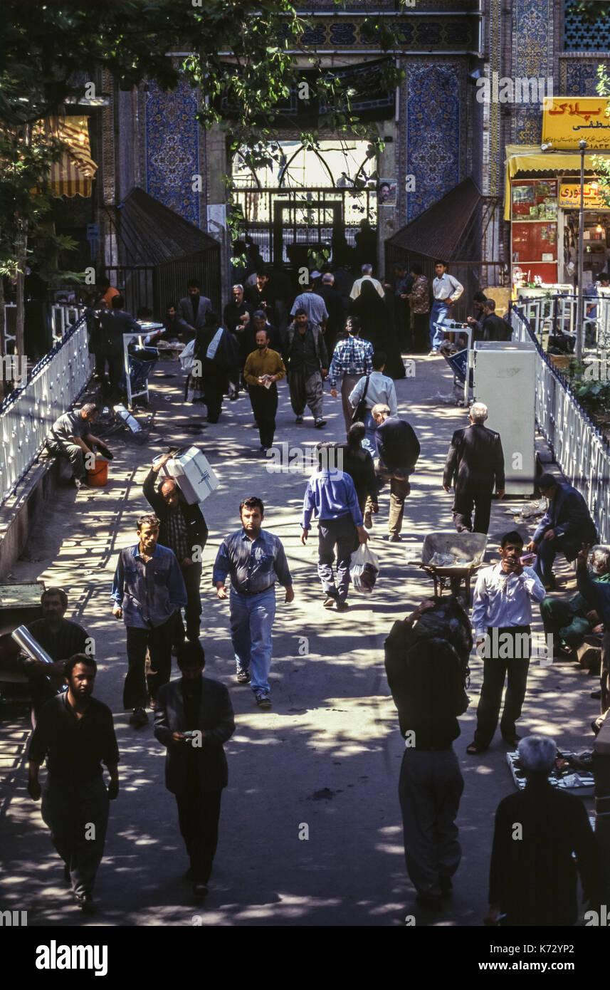 Street scenes in the Iranian capital Tehran Stock Photo - Alamy
