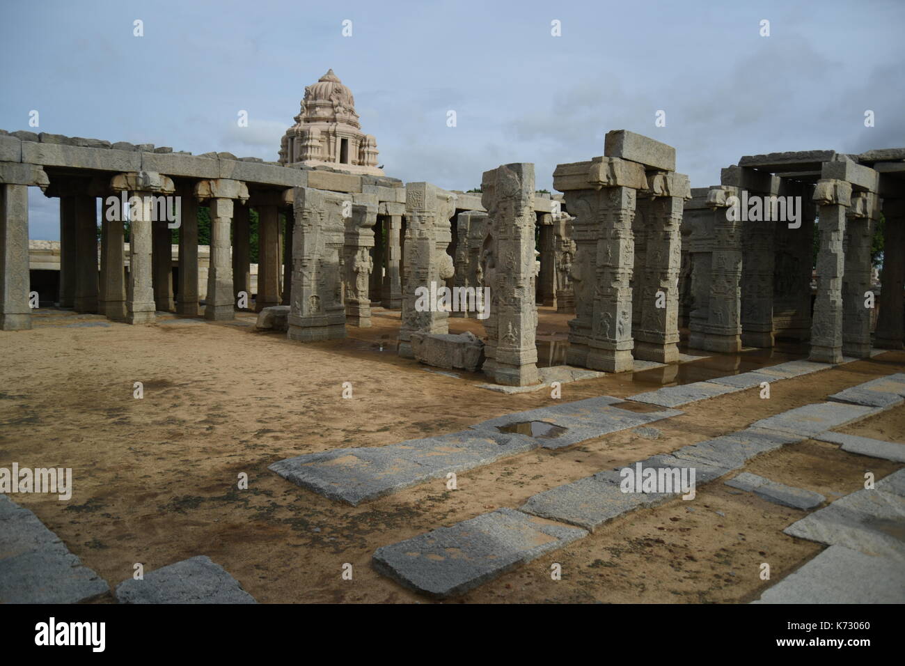 Veerabhadra Temple, Lepakshi India Stock Photo - Alamy