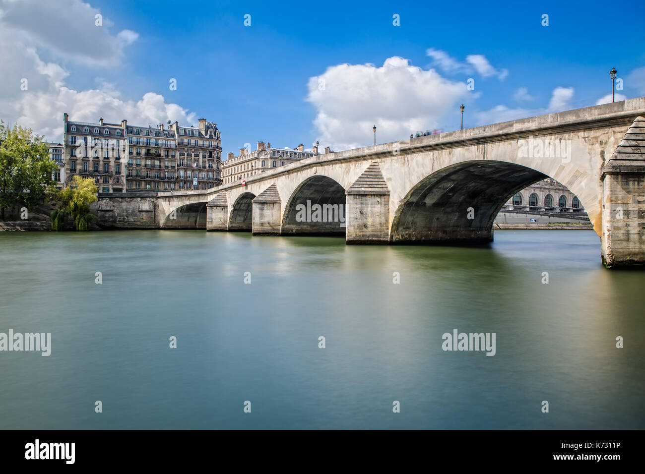 Pont Royal Bridge and the Seine in Paris Stock Photo - Alamy