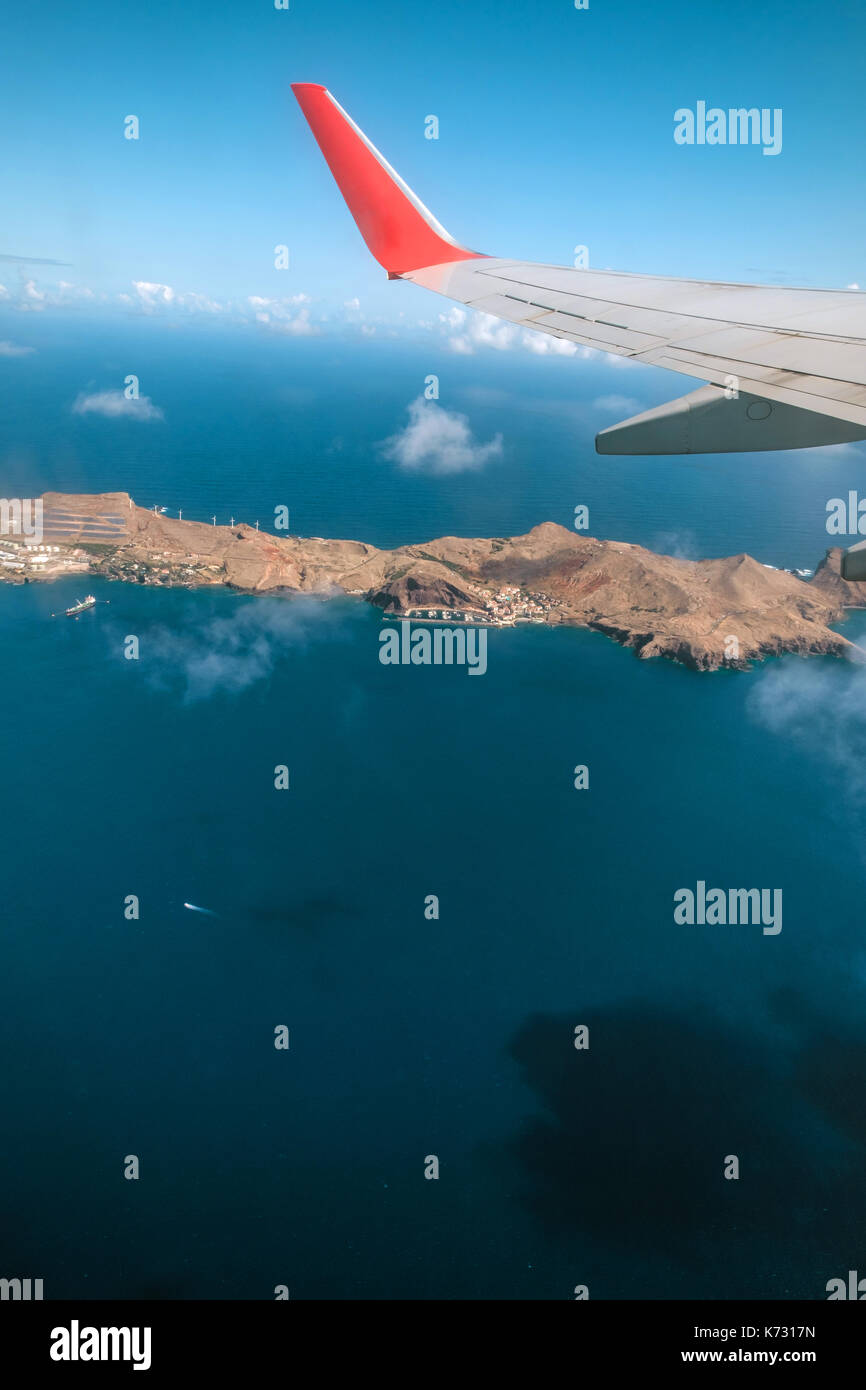 Aircraft window view hi-res stock photography and images - Alamy