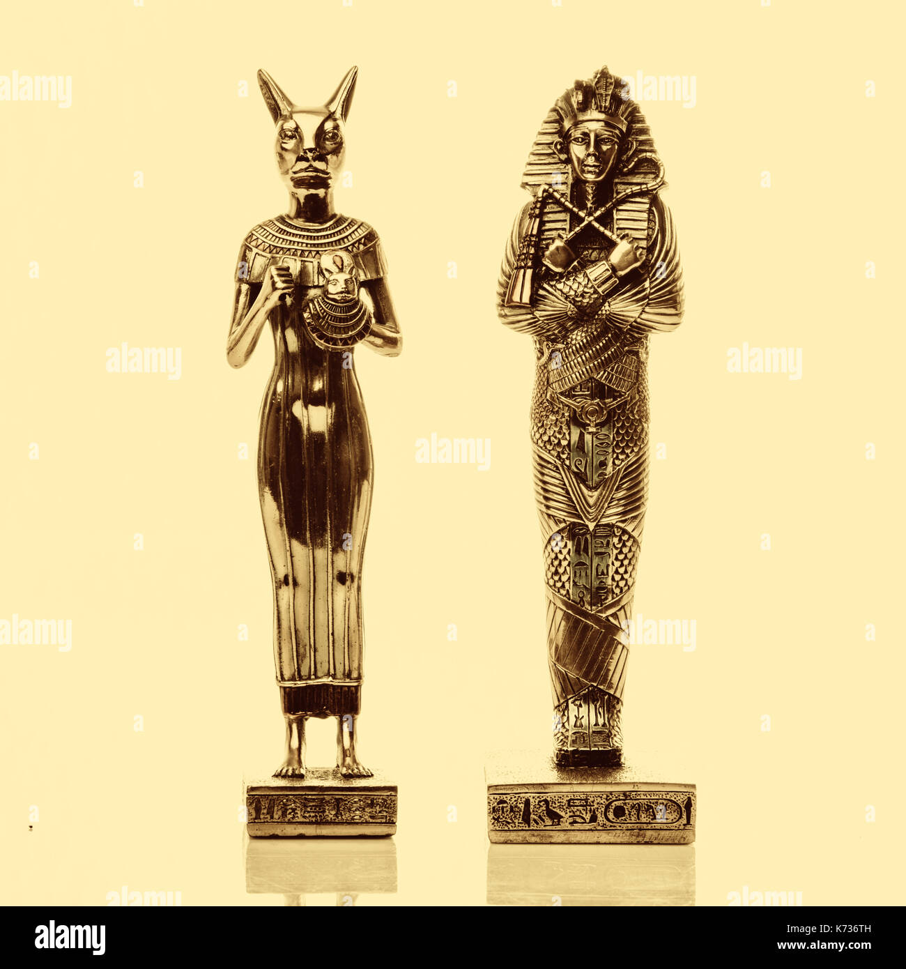 Egyptian cats and pharaon on a white background. Egyptian pharaoh ...