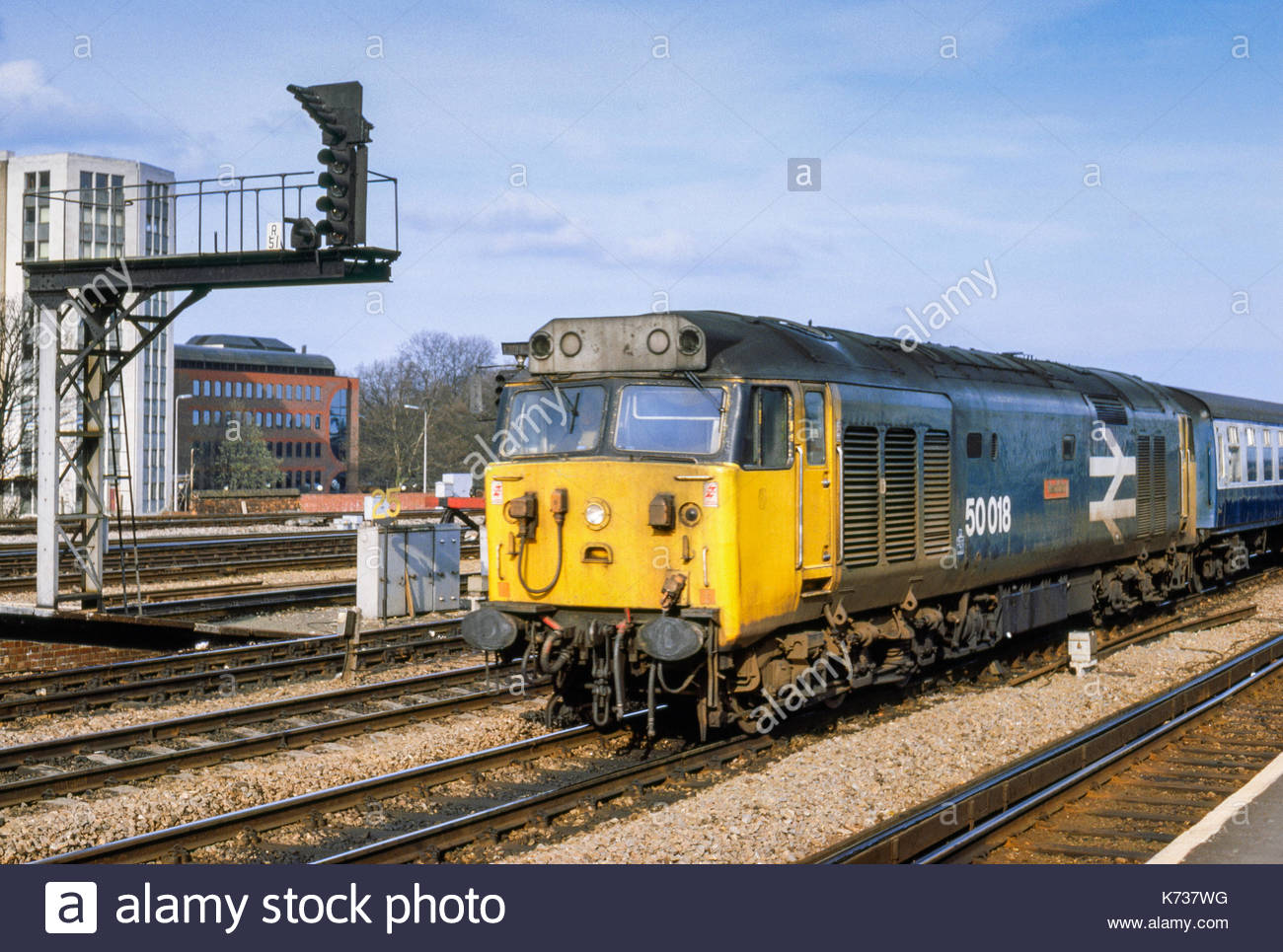 Class 50 Diesel Locomotive Stock Photos & Class 50 Diesel Locomotive ...