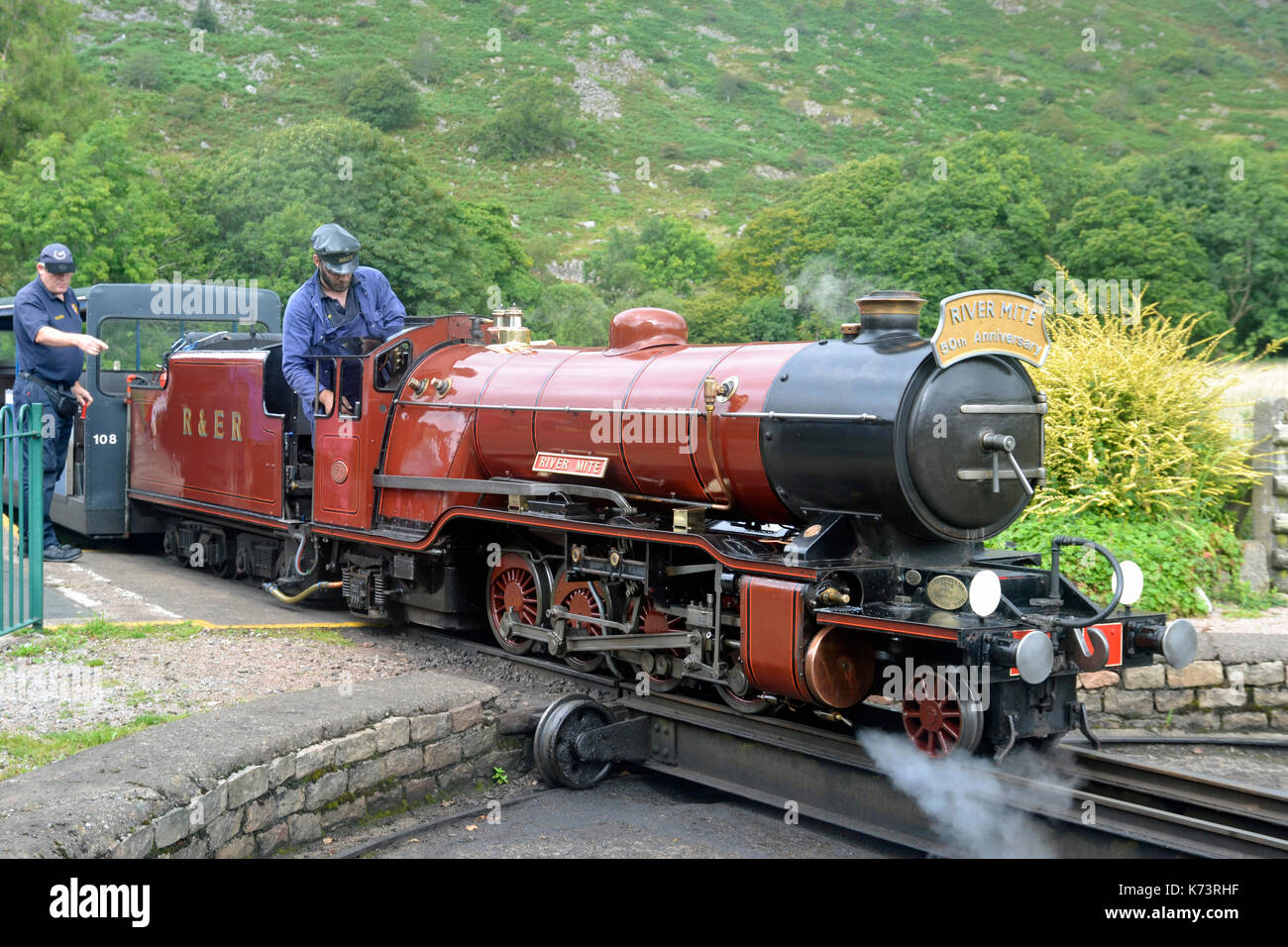 Railway turntable hi-res stock photography and images - Alamy