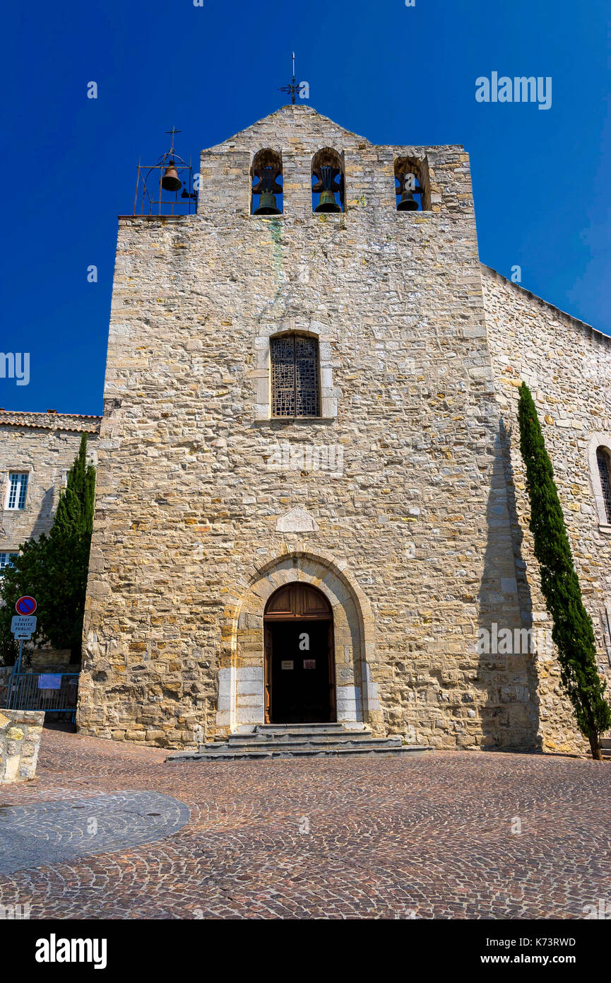VILLAGE MEDIEVAL DU CASTELLET, VAR 83 FRANCE Stock Photo - Alamy