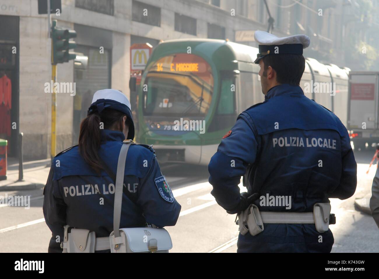 Milan (Italy), local police in the Chinese district of Paolo Sarpi ...
