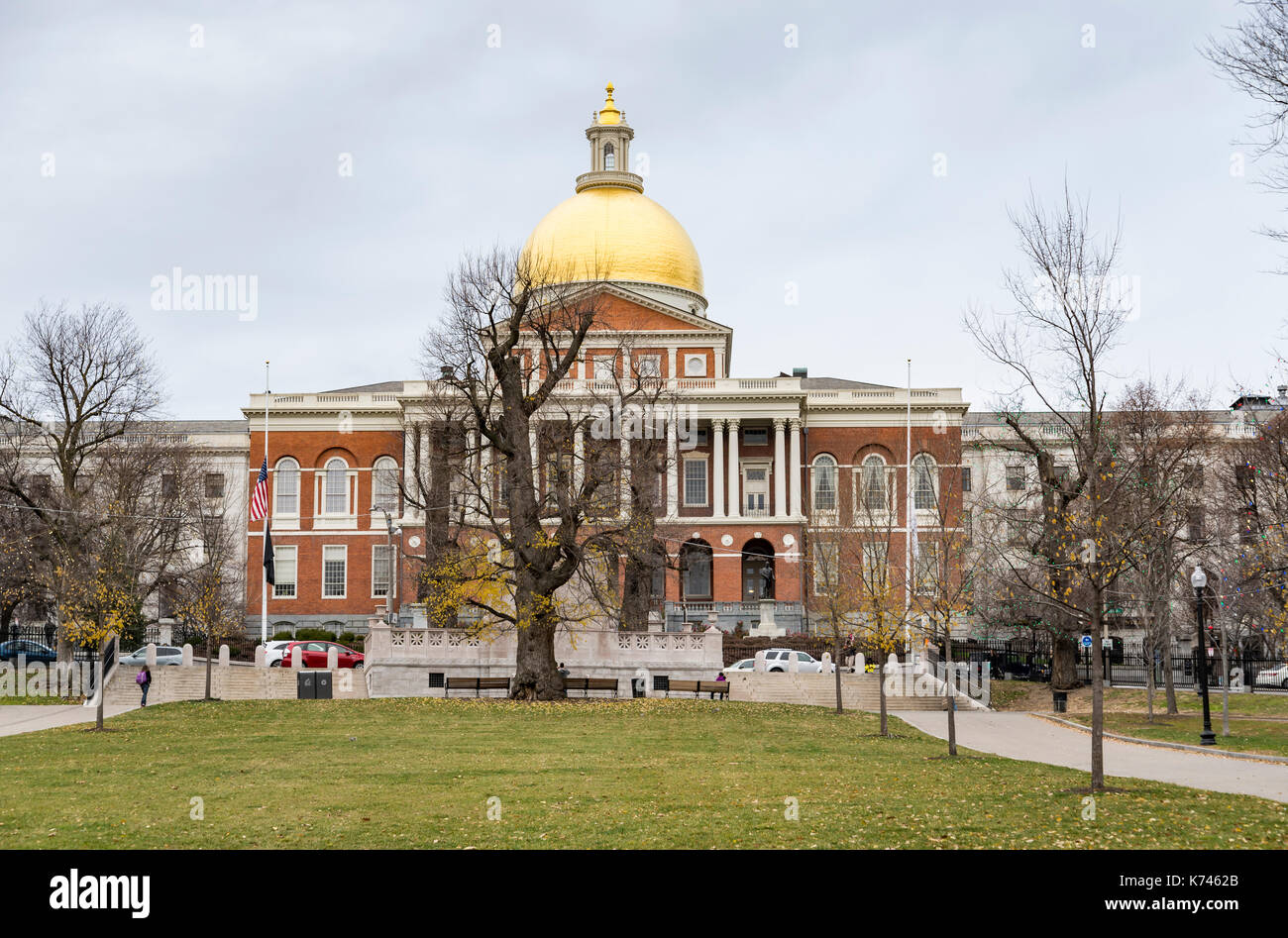 Massachusetts state capitol hi-res stock photography and images - Alamy