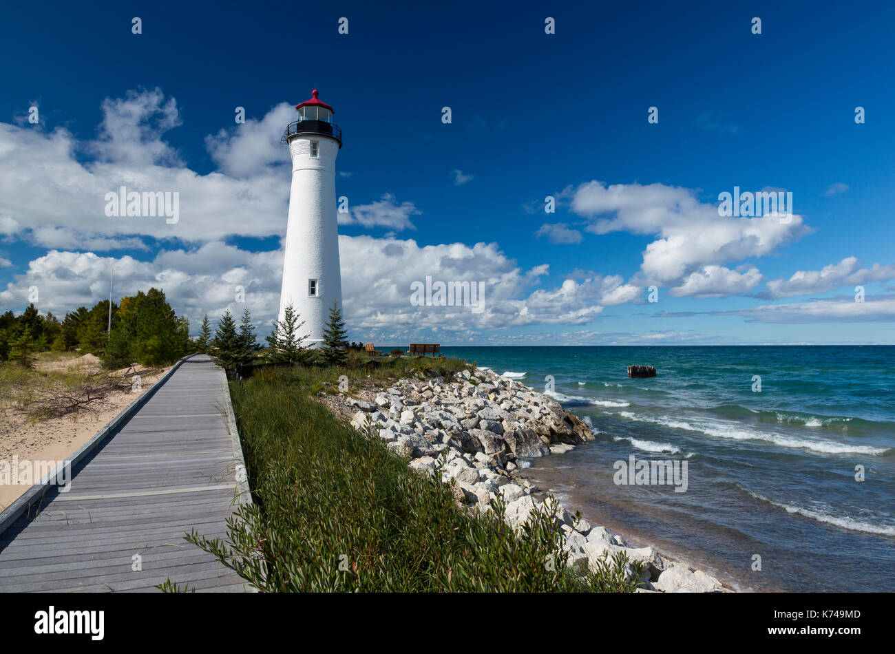 Crisp point lighthouse hi-res stock photography and images - Alamy