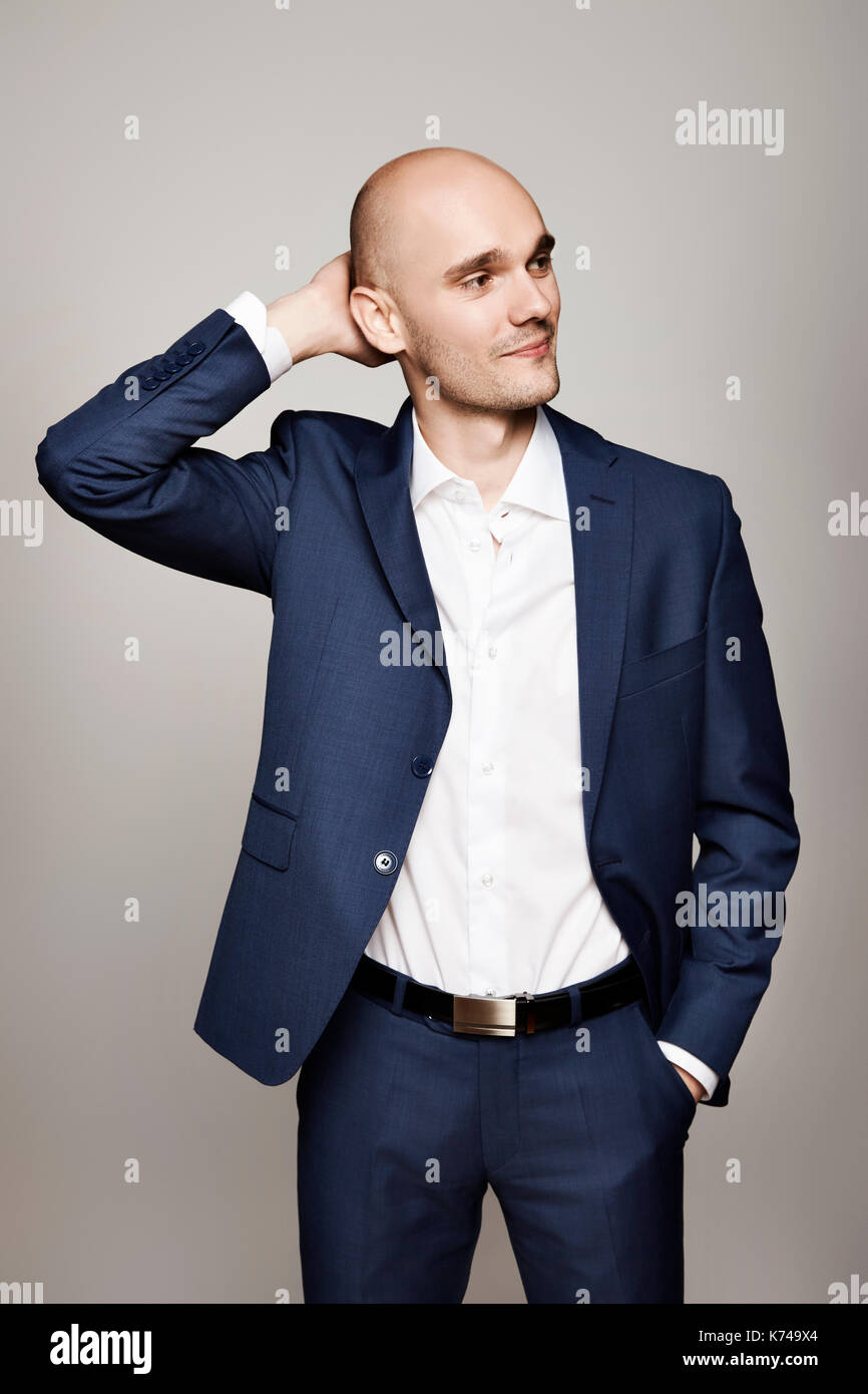 Modern suit young man hi-res stock photography and images - Alamy