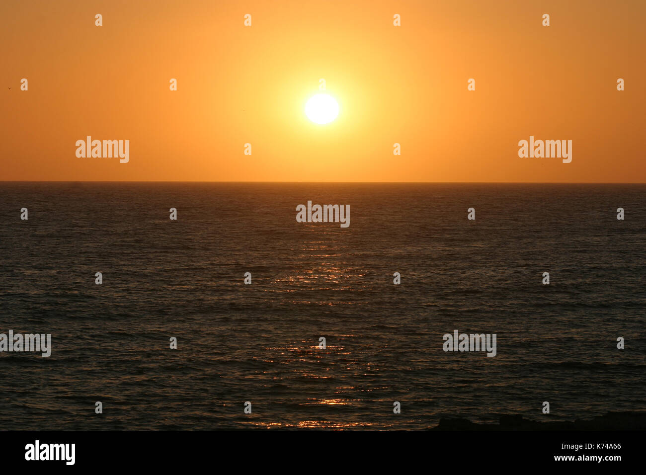 Malibu California Ocean Sunset Stock Photo - Alamy