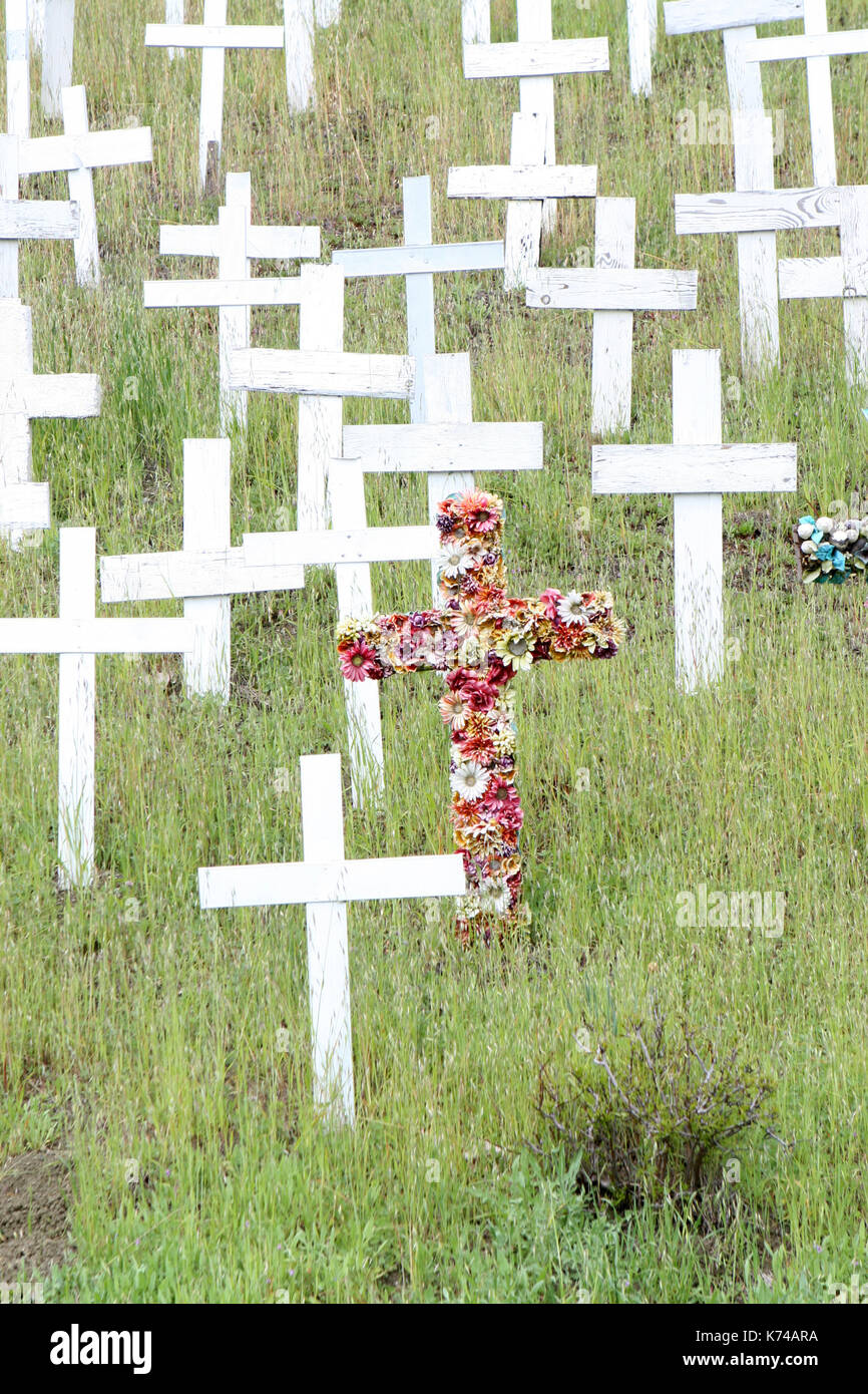White Cross Memorial on Hillside in Northern California Stock Photo - Alamy