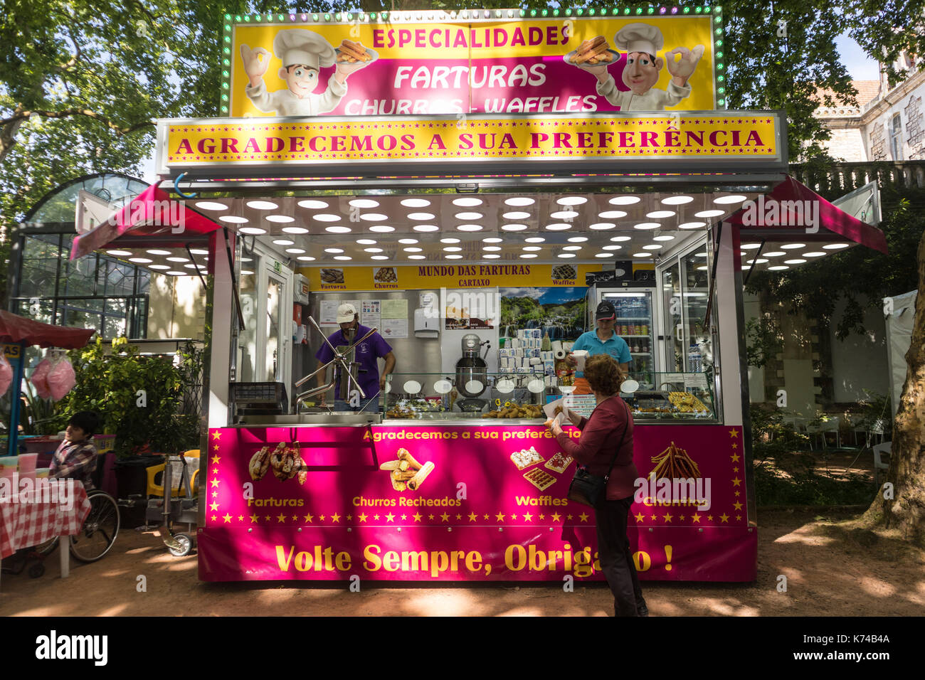 Waffle stall hi-res stock photography and images - Alamy