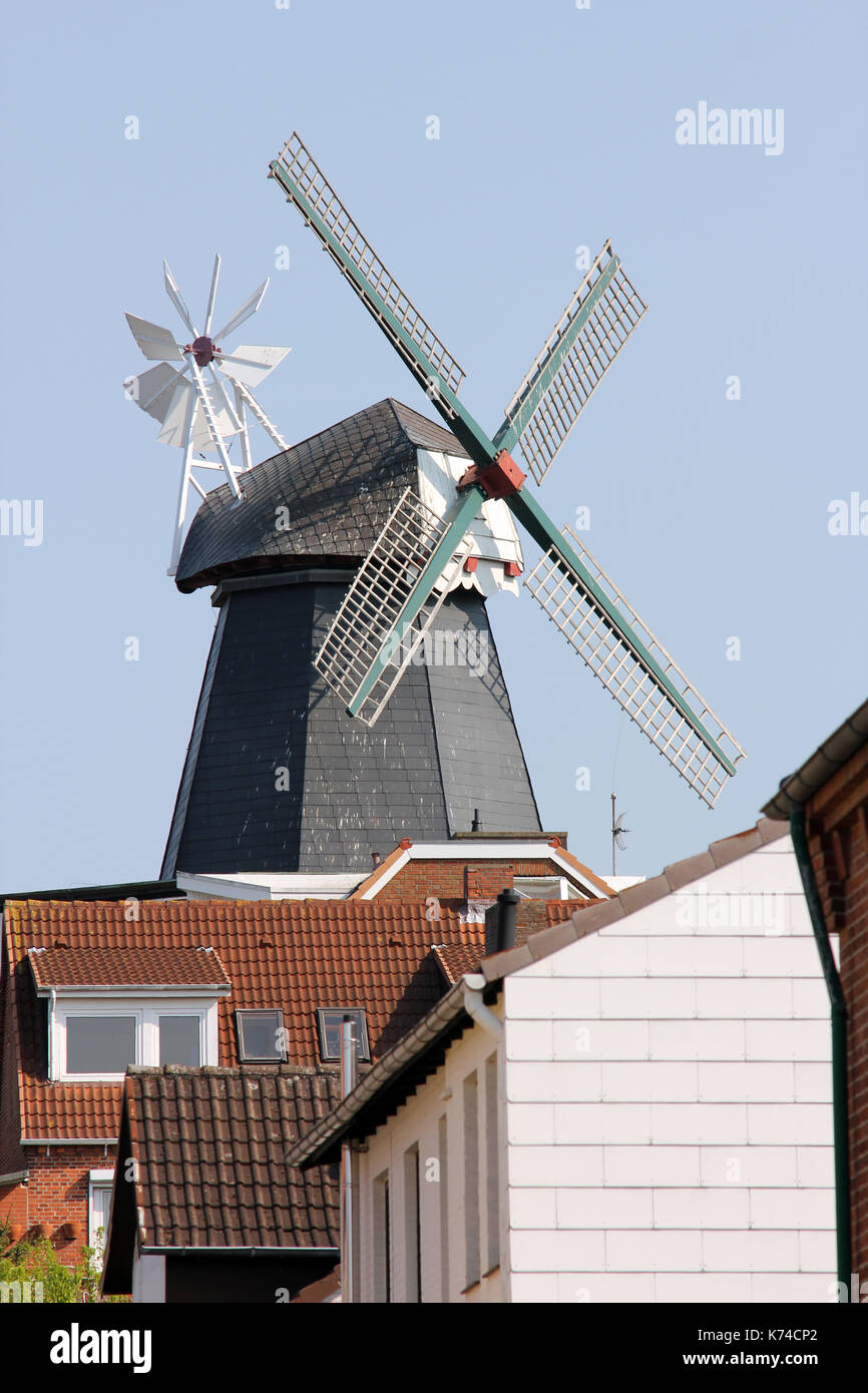 Dutch windmill wind motorcycle hi-res stock photography and images - Alamy