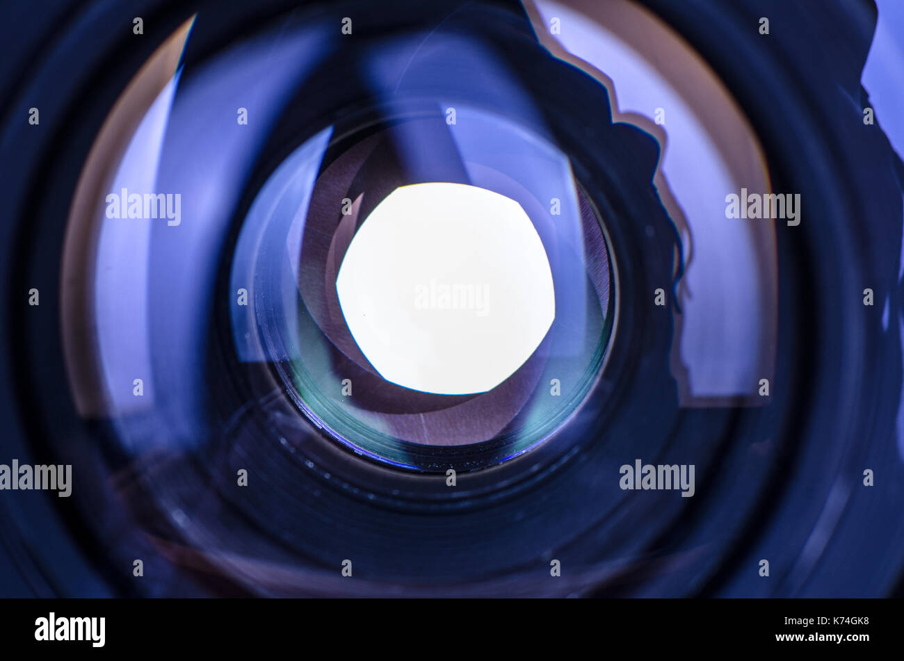 Iris lens hi-res stock photography and images - Alamy