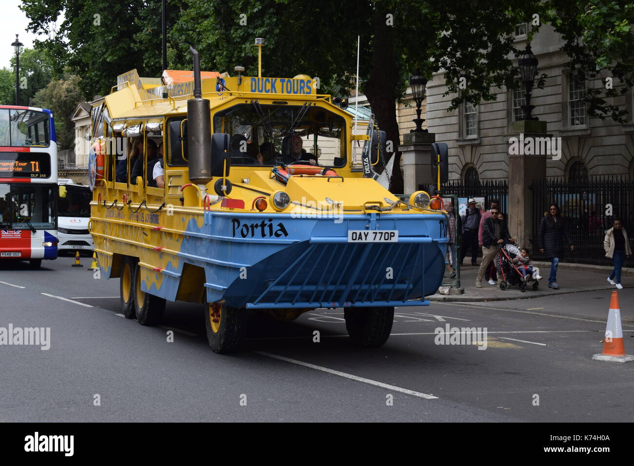 Hopon High Resolution Stock Photography and Images - Alamy