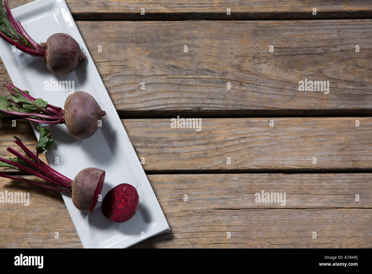 Beetroot wooden tray hi-res stock photography and images - Alamy