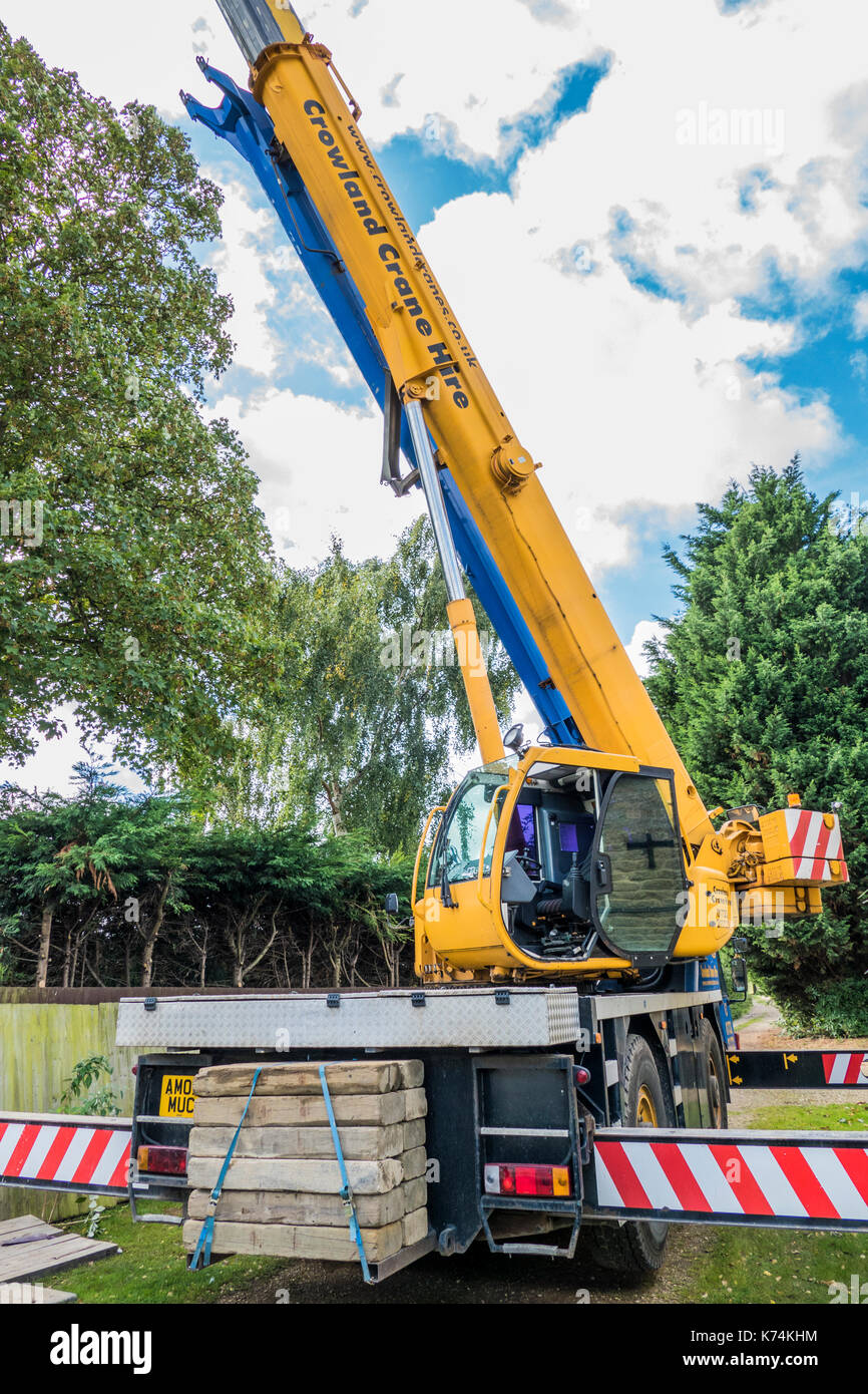 Lorry Crane Uk High Resolution Stock Photography and Images - Alamy