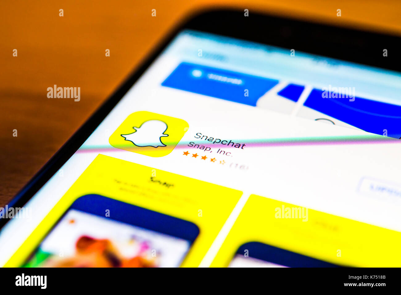 Onlinesoftware hi-res stock photography and images - Alamy