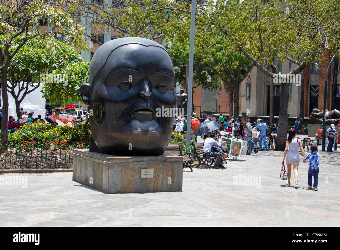 Cabeza or Head sculpture, Botero Plaza, Medellin, Colombia Stock Photo ...