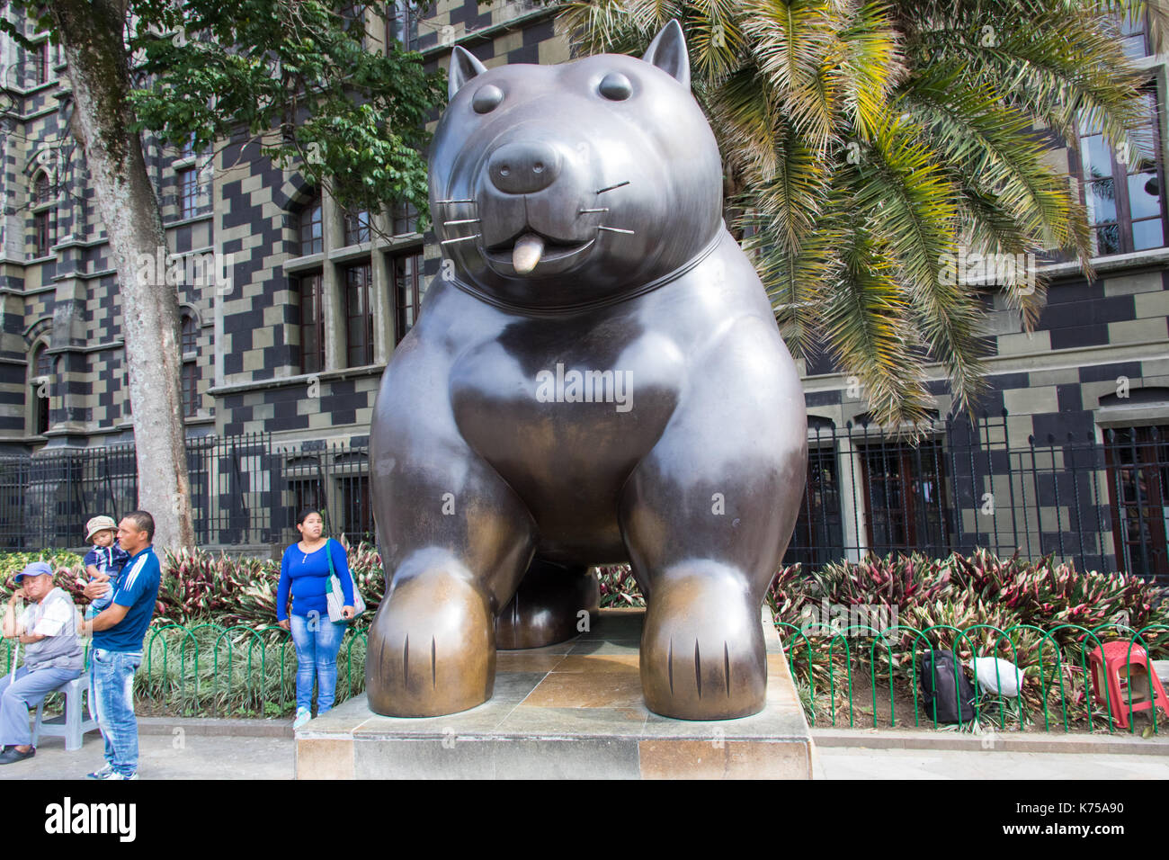 Perro sculpture, Botero Plaza, Medellin, Colombia Stock Photo - Alamy
