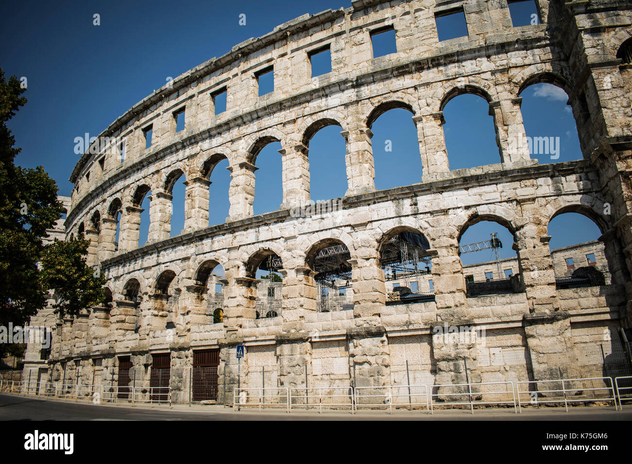 Roman amphitheatre in Pula, Croatia Stock Photo - Alamy