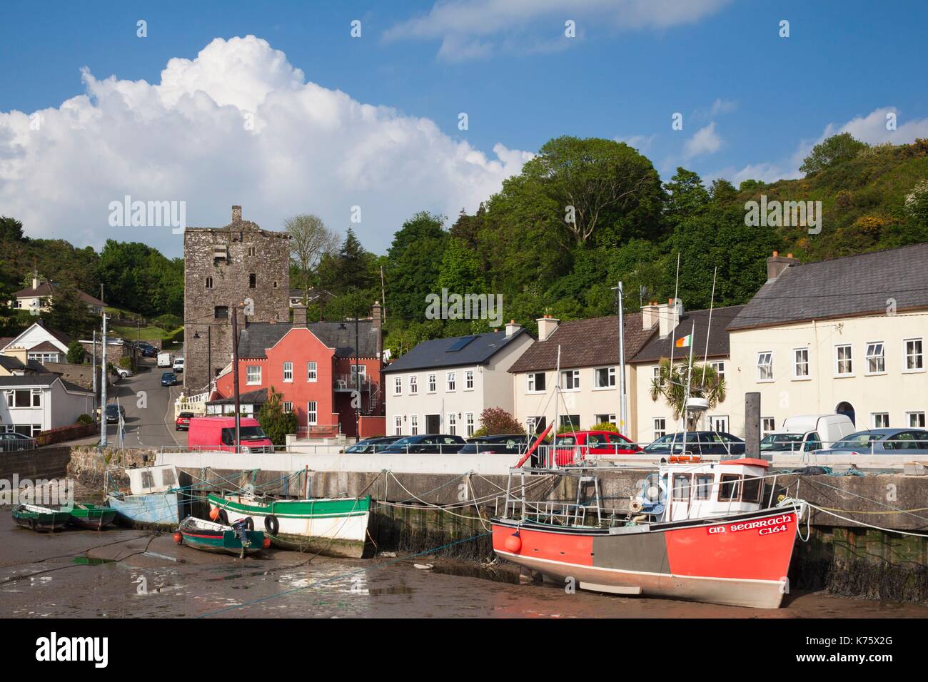 Ireland, County Wexford, Ballyhack, harbor view Stock Photo - Alamy