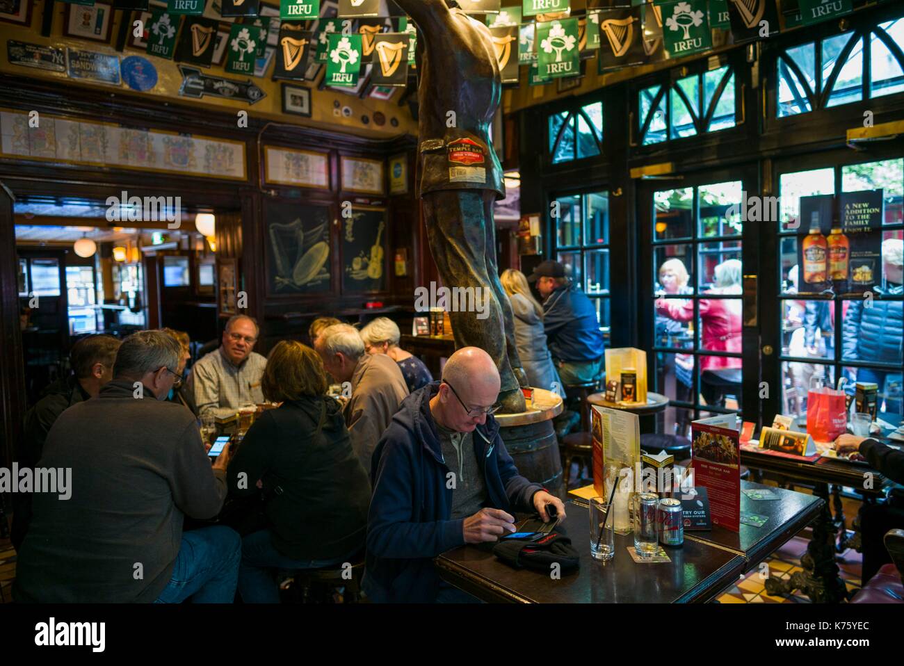 Interior temple bar pub dublin hi-res stock photography and images - Alamy