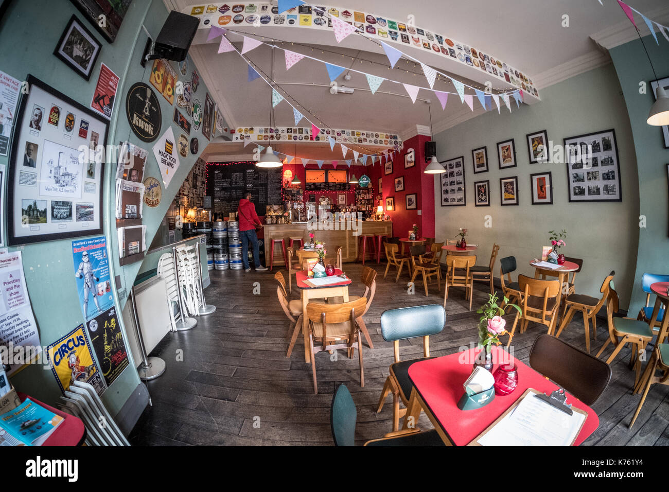 Inside The Sparrow Bar on North Parade, The Independent Quarter of ...