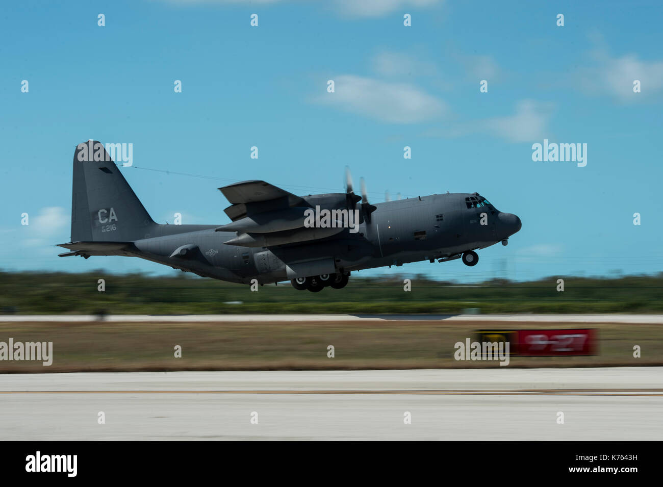 Kc 130h hi-res stock photography and images - Alamy