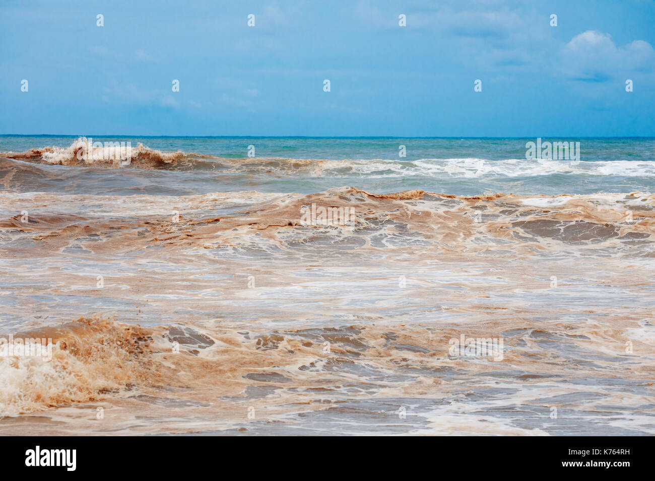 Dirty ocean water coast damaged nature Indonesian Stock Photo - Alamy