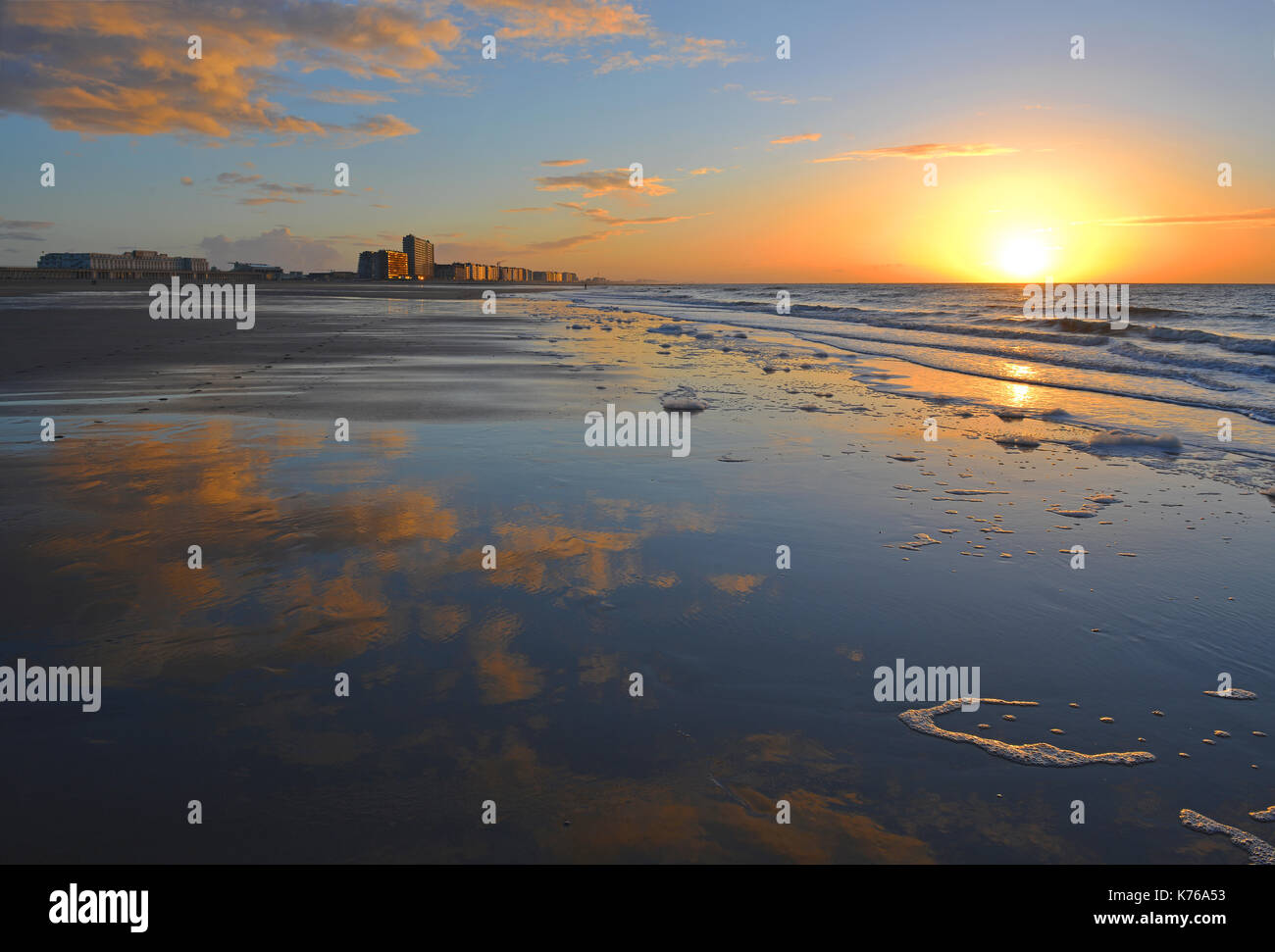 Skyline ostende hi-res stock photography and images - Alamy