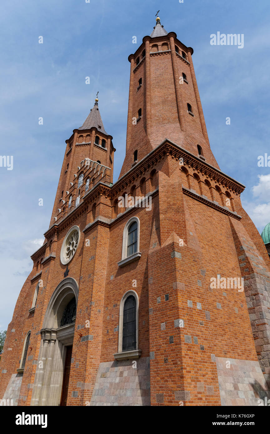 Polish gothic architecture church hi-res stock photography and images ...