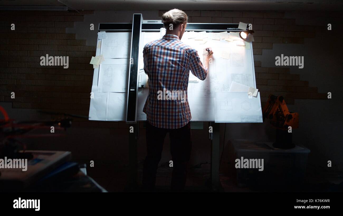 Rear view male constructor hi-res stock photography and images - Alamy