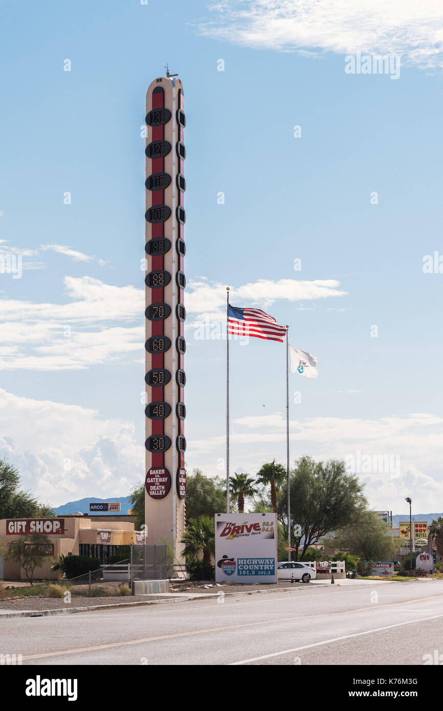 The world's tallest thermometer - Baker, California Stock Photo - Alamy