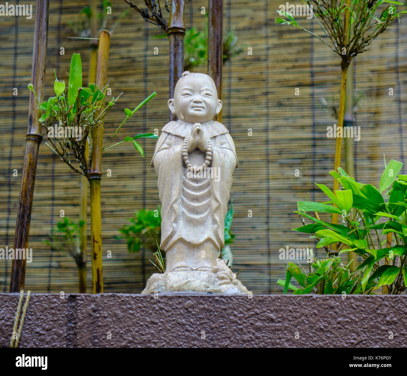 The stone craft of monk doll, the unique and valuable decoration items ...