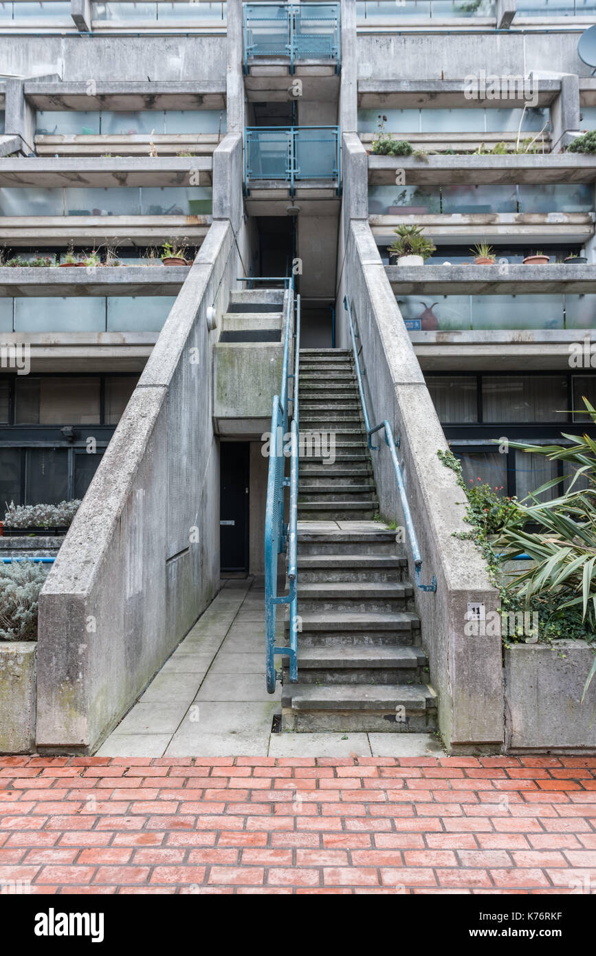 London alexandra road estate hi-res stock photography and images - Alamy