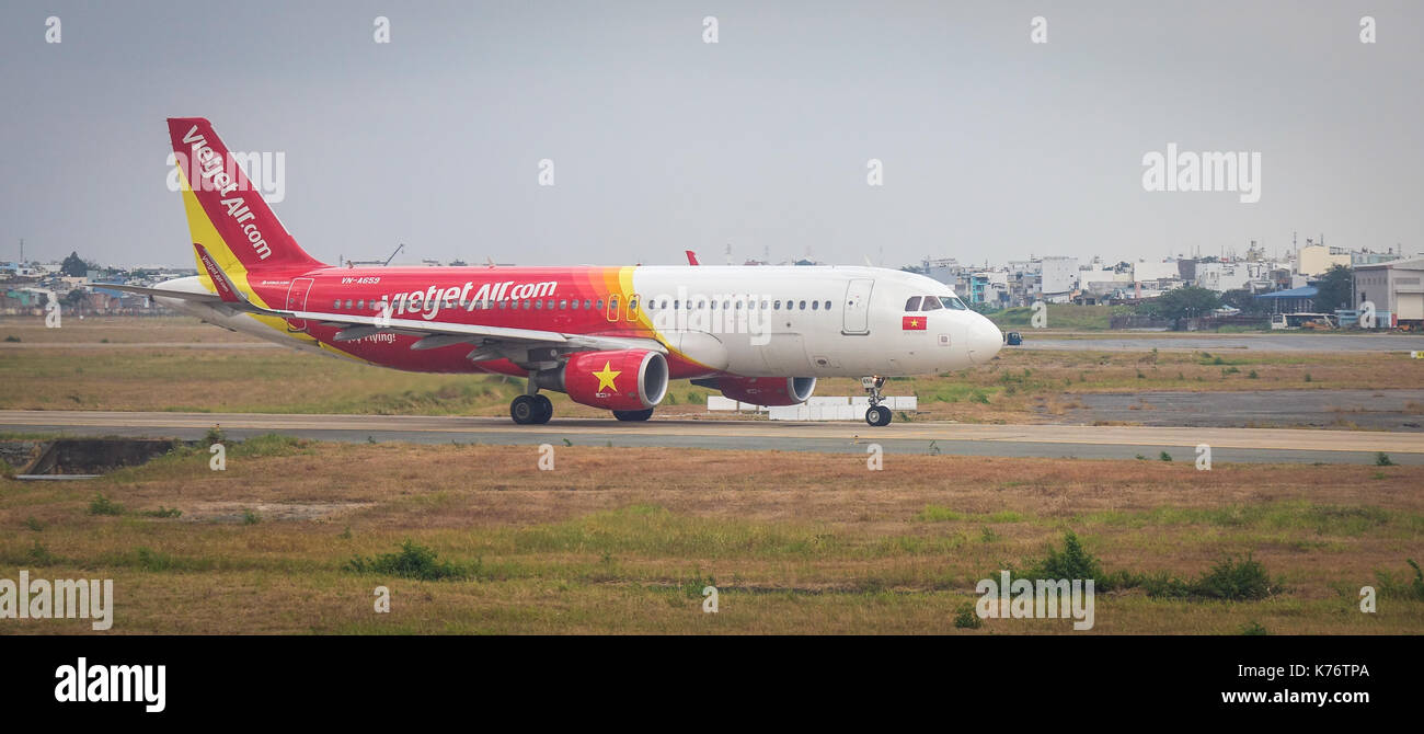 Vietjet air vietnam airplane hi-res stock photography and images - Alamy