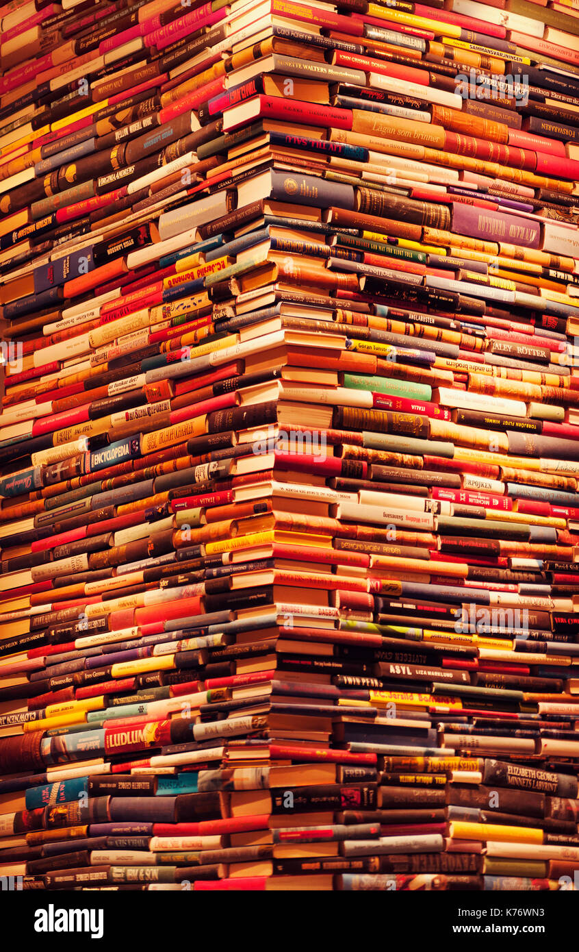 Creative with books hi-res stock photography and images - Alamy
