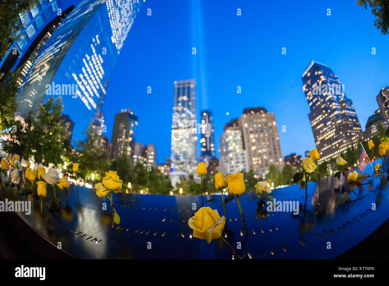 The Tribute in Light shines over the 9/11 Memorial in New York on ...