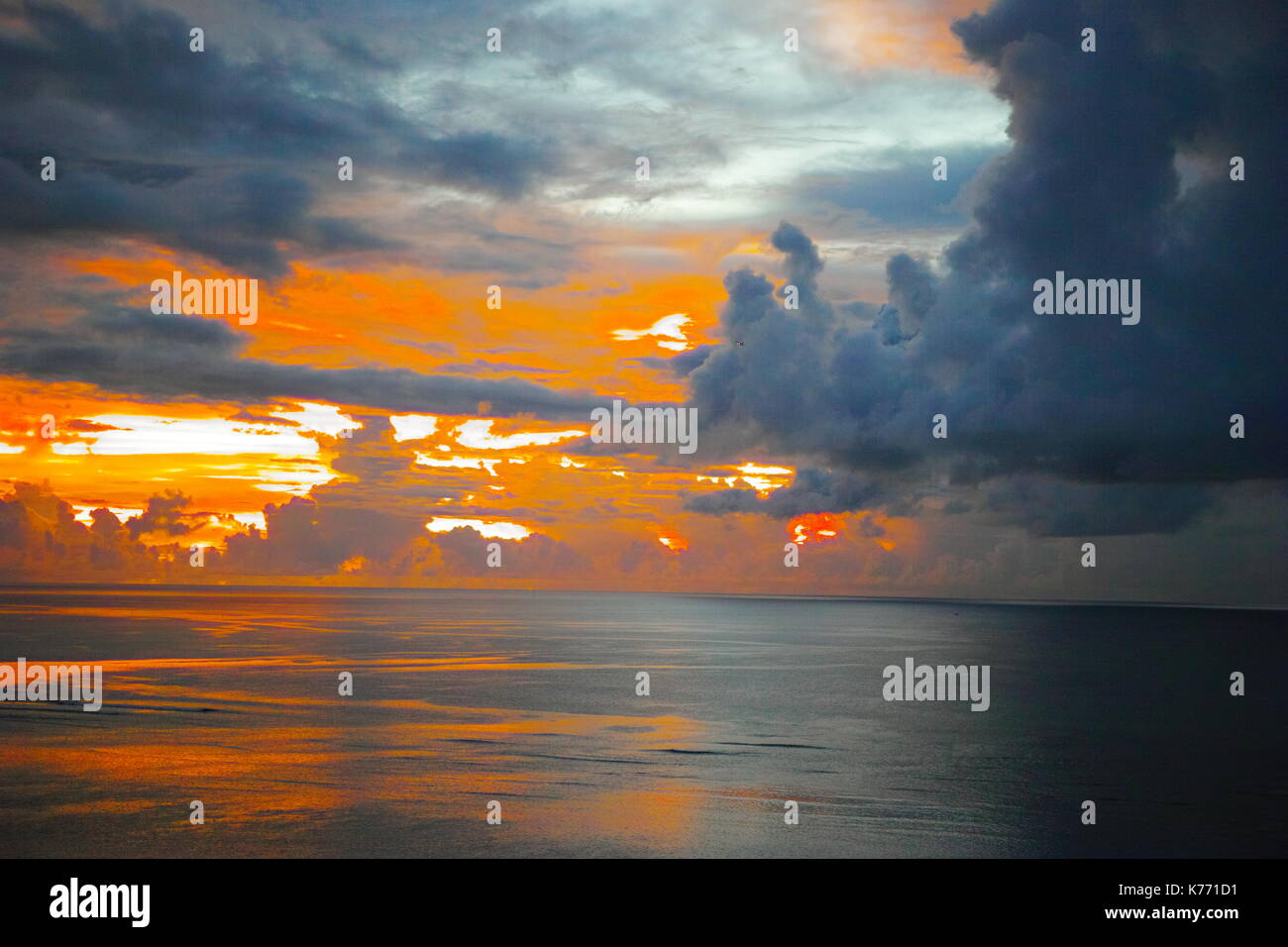 Guam Tumon Bay Stock Photo - Alamy