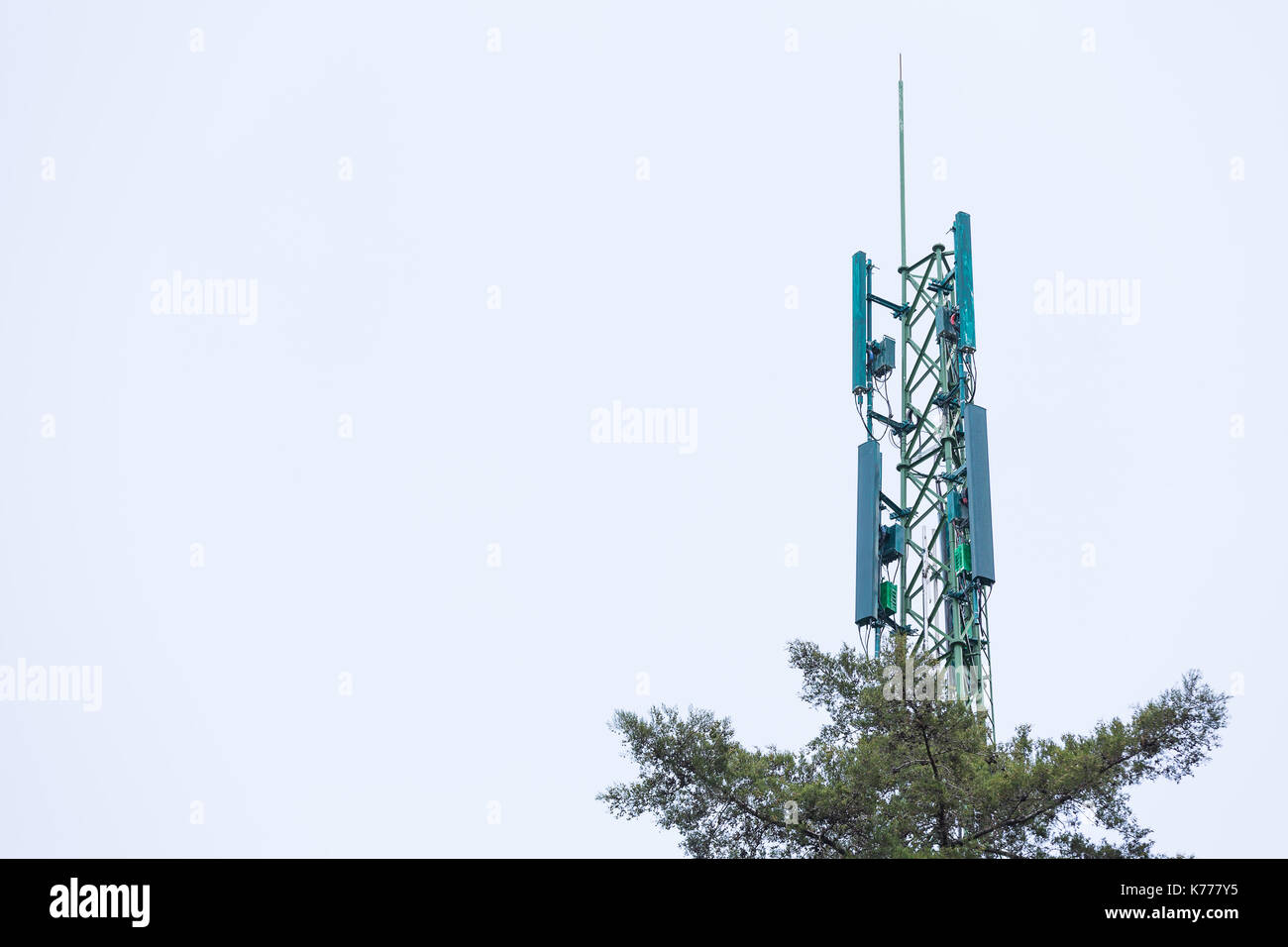 Signal tower hi-res stock photography and images - Alamy