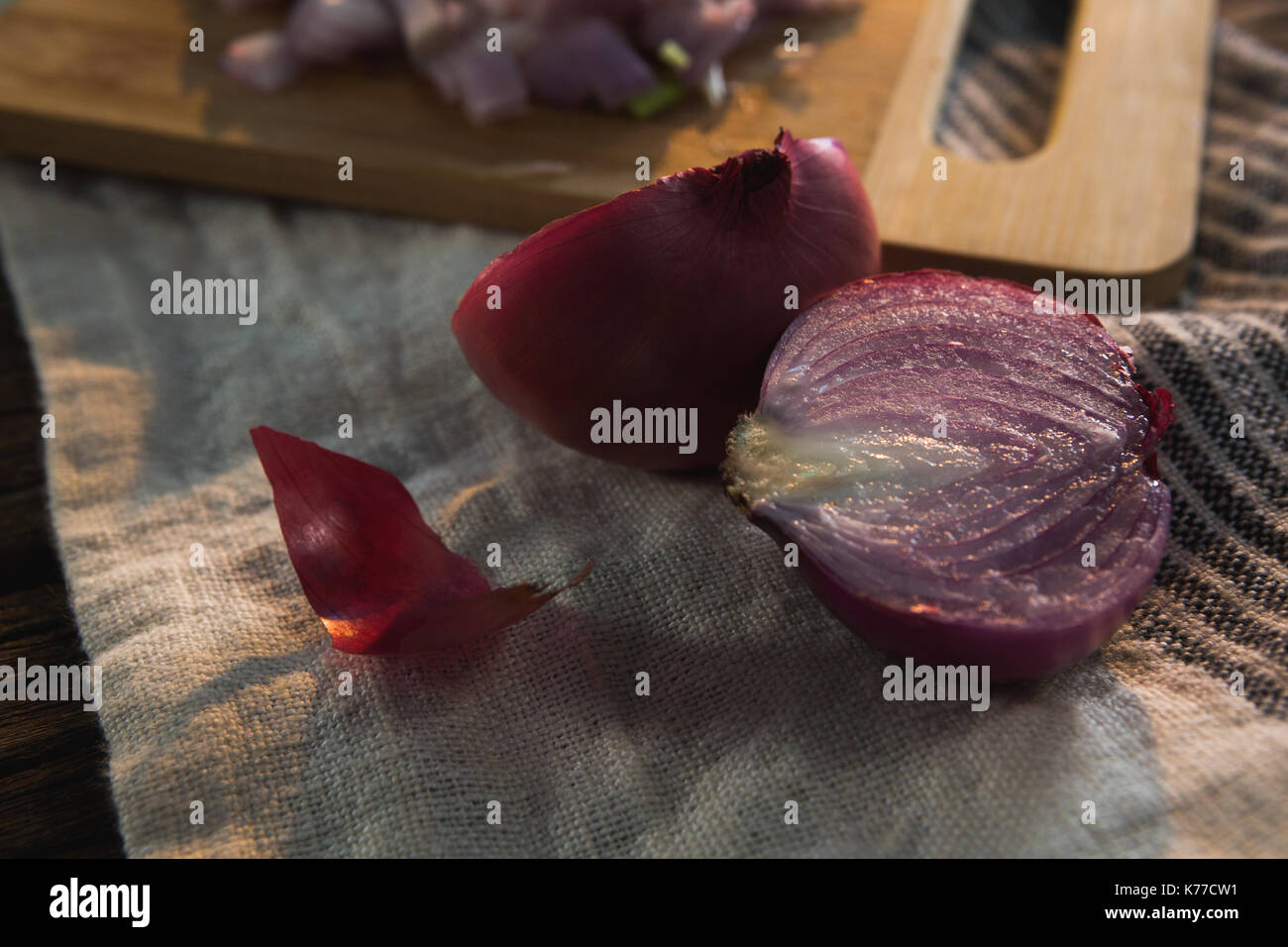 Onion cloth hi-res stock photography and images - Alamy