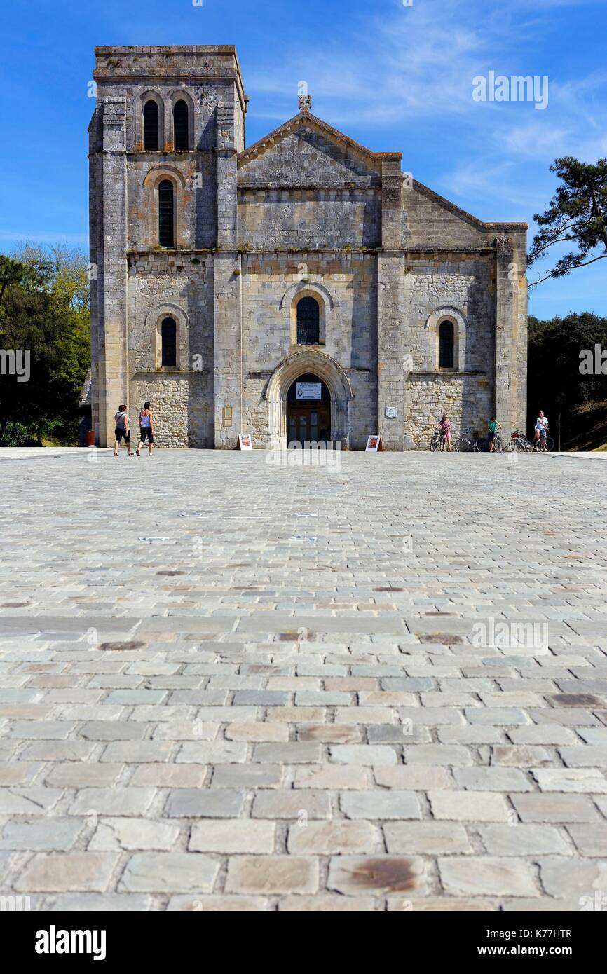 Soulac church hi-res stock photography and images - Alamy